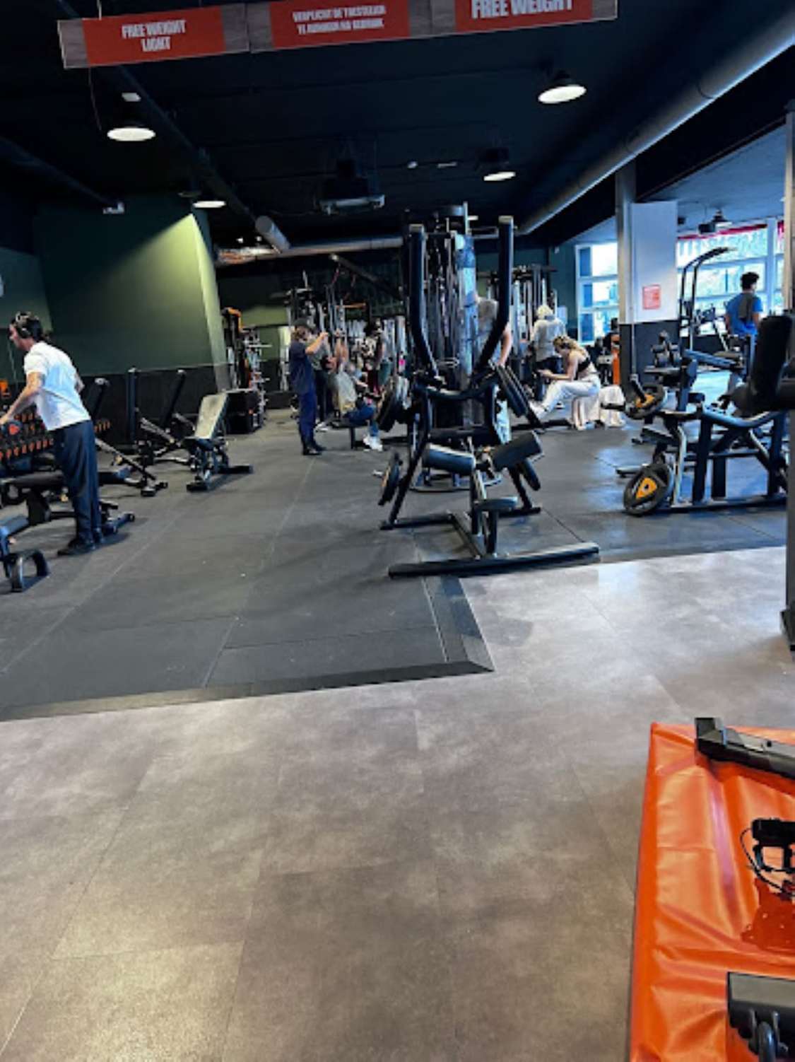Basicfit Bosscherweg Basic Fit Den Bosch Victorialaan 24/7: Read