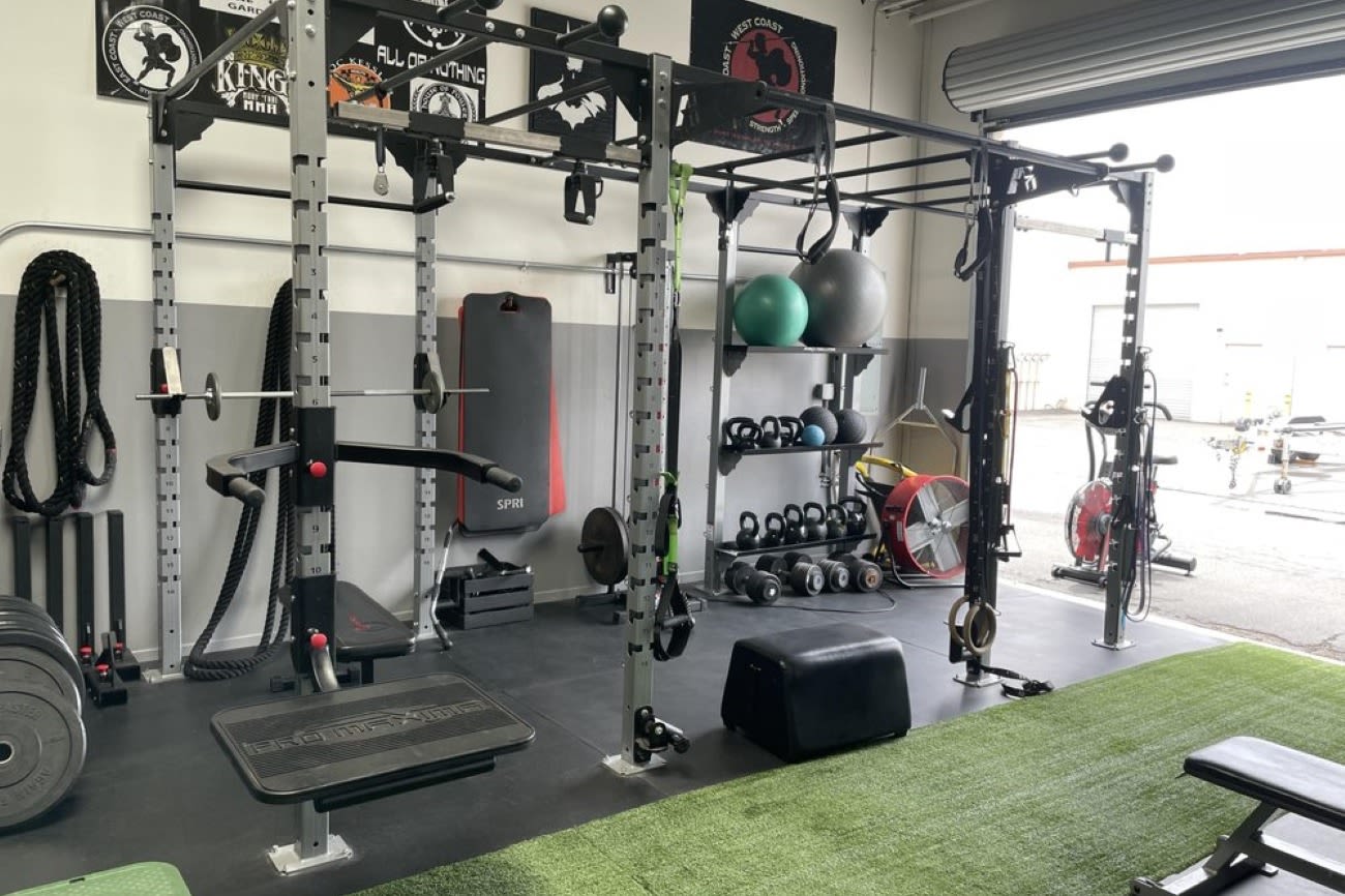 HB Fight Club: Read Reviews and Book Classes on ClassPass