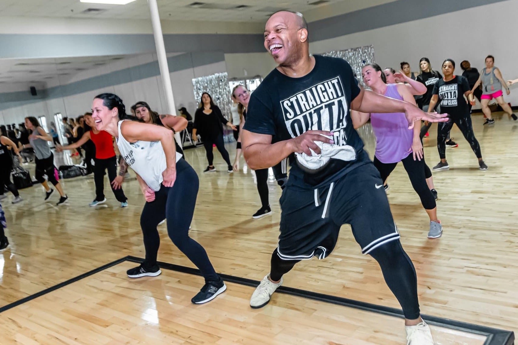 Cardio Dance With Dez: Read Reviews and Book Classes on ClassPass