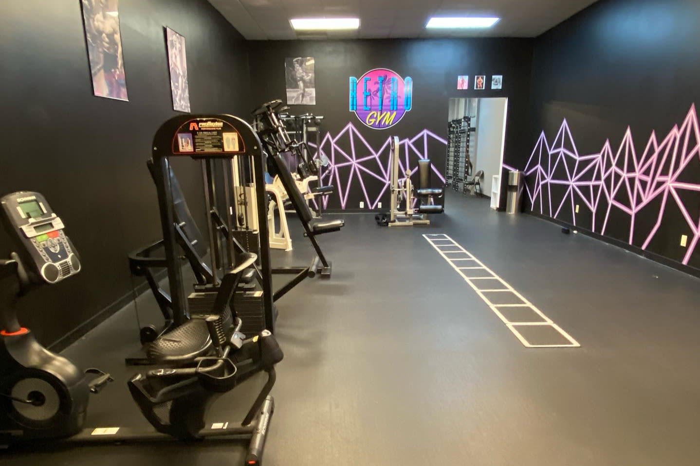 Retro Gym: Read Reviews and Book Classes on ClassPass