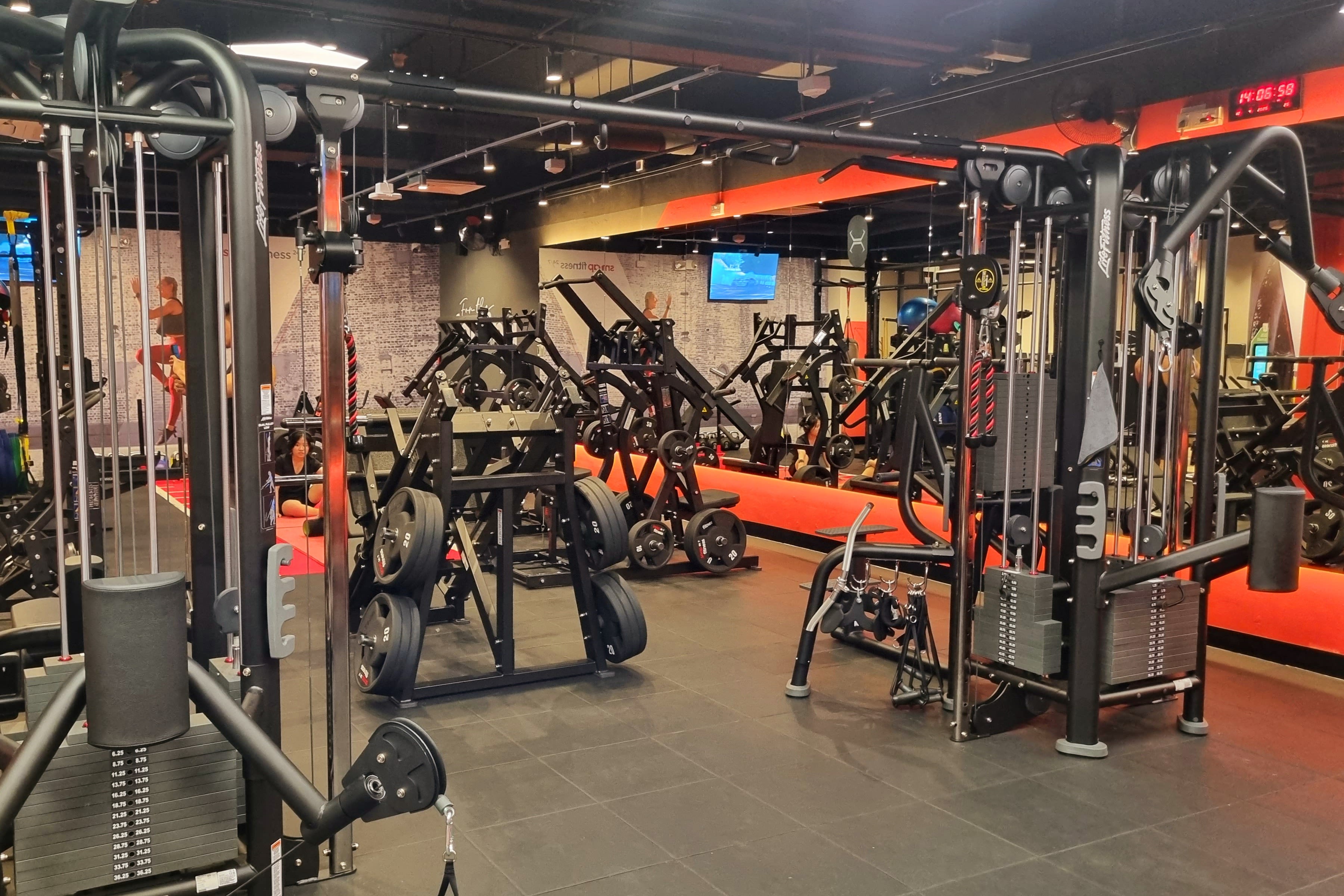 Snap Fitness Anchorpoint: Read Reviews and Book Classes on ClassPass