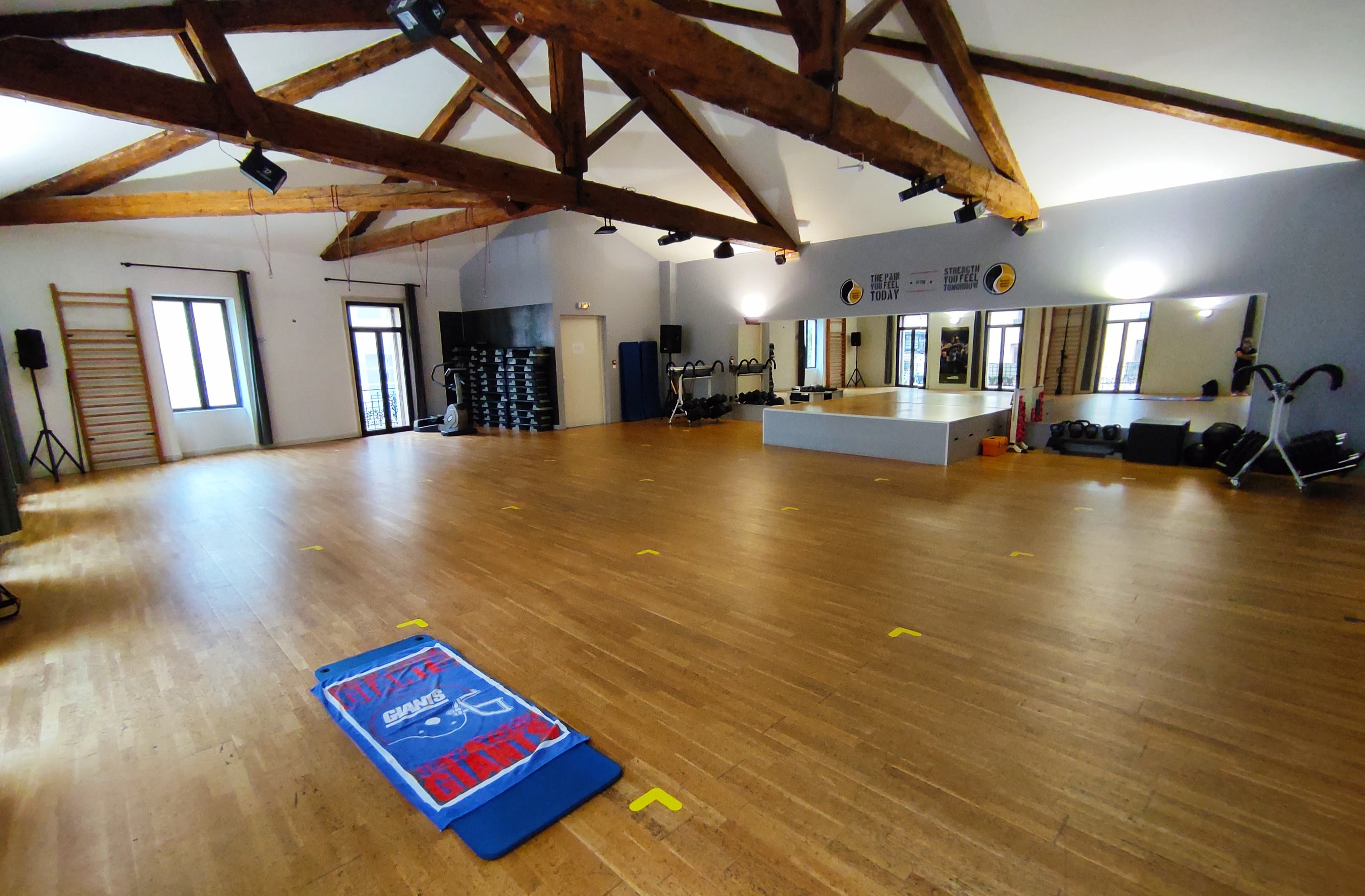 New Planet 'Form: Read Reviews and Book Classes on ClassPass