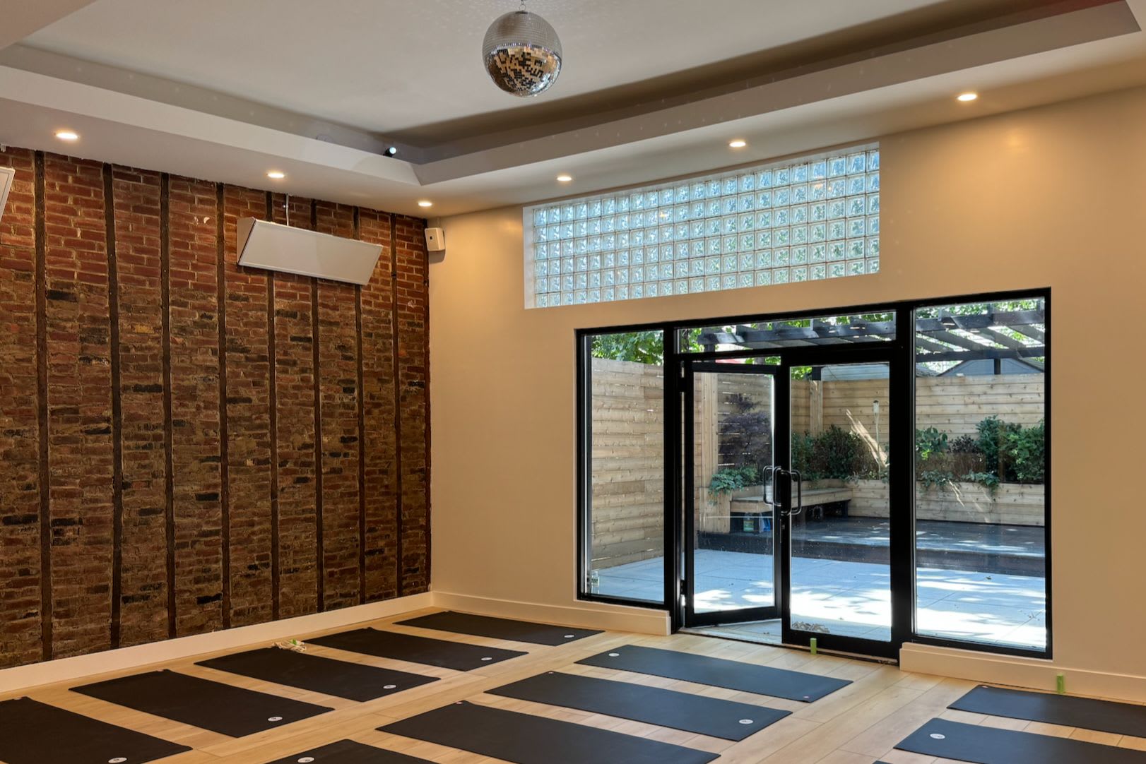 YO BK - Bushwick: Read Reviews and Book Classes on ClassPass