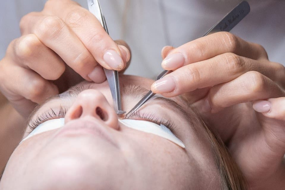 Sparkle Lashes - Miami: Read Reviews and Book Classes on ClassPass