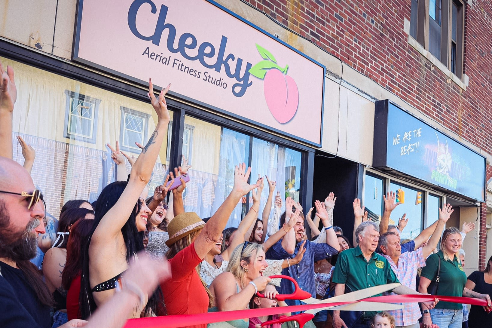 The Cheeky Peach: Lies Bewertungen und buche Kurse auf ClassPass