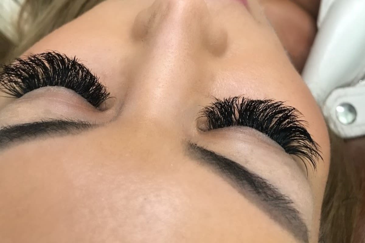 Lash Goddess Miami: lê avaliações e reserva aulas na ClassPass