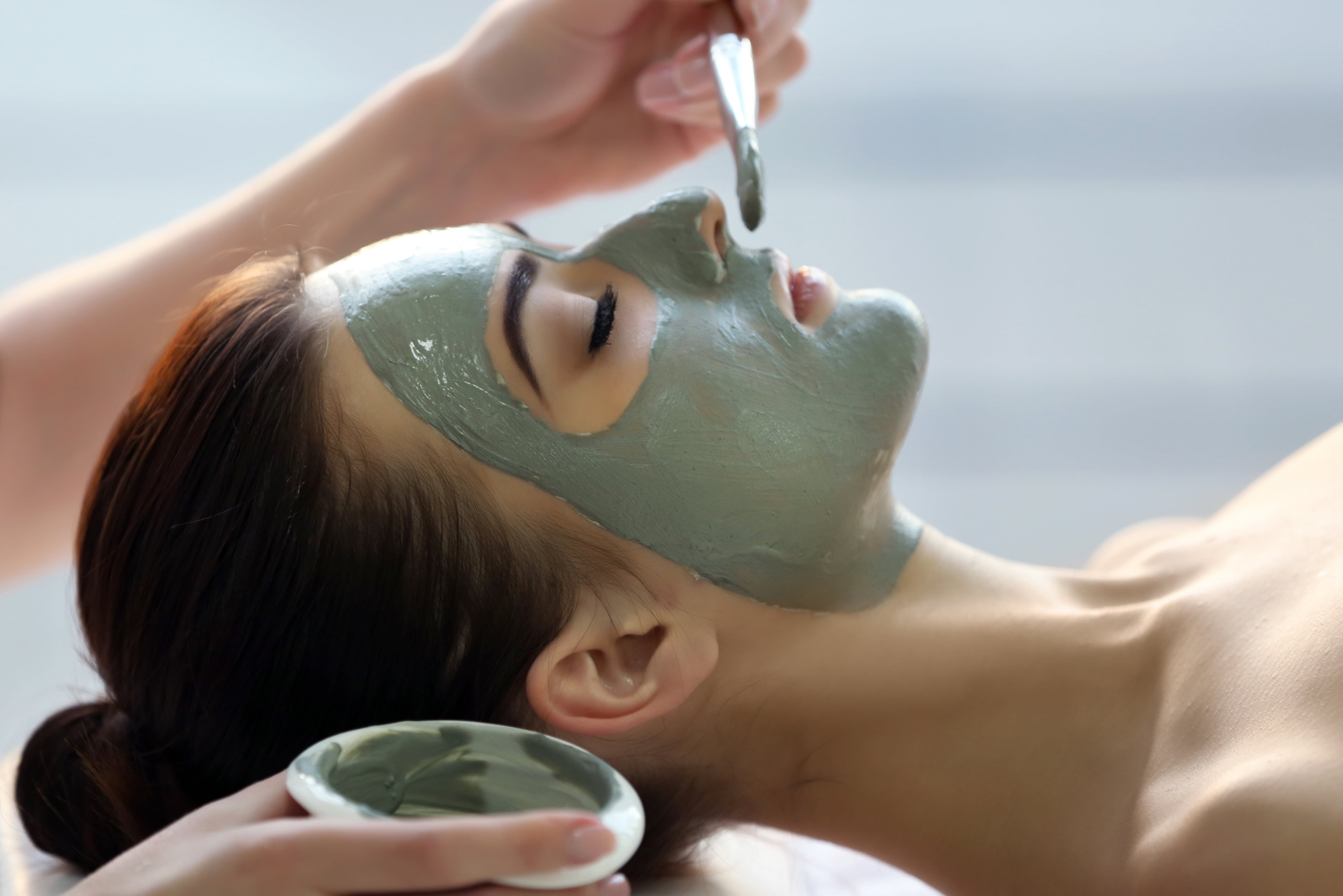 Addictive Beauty Bar: Read Reviews and Book Classes on ClassPass