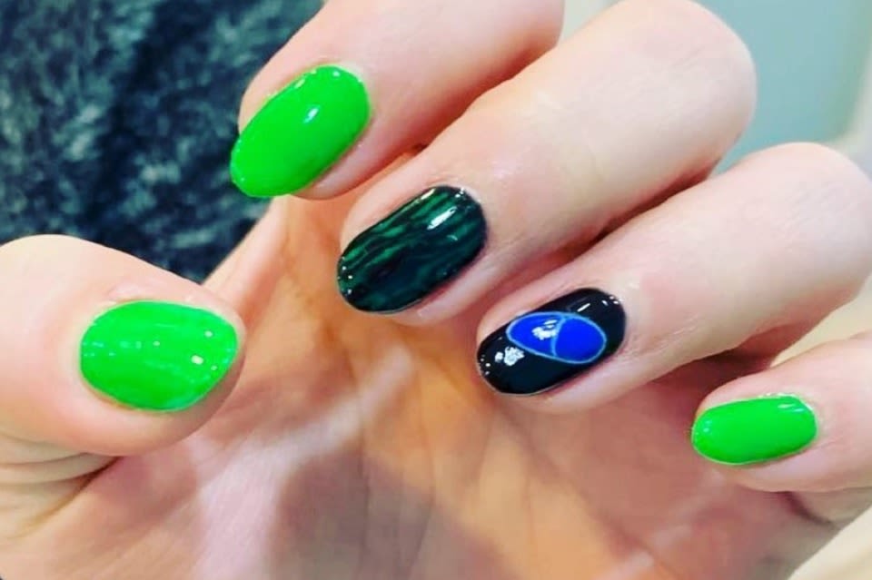 Smooth Nail Lounge Read Reviews And Book Classes On ClassPass