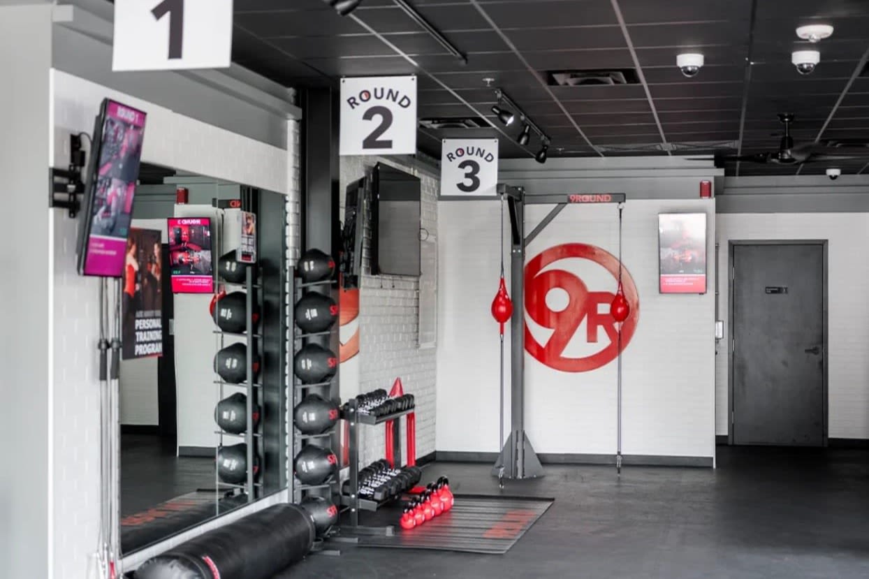 9Round Kickboxing Fitness Canada - Oakville, ON - Speers Road: Read ...