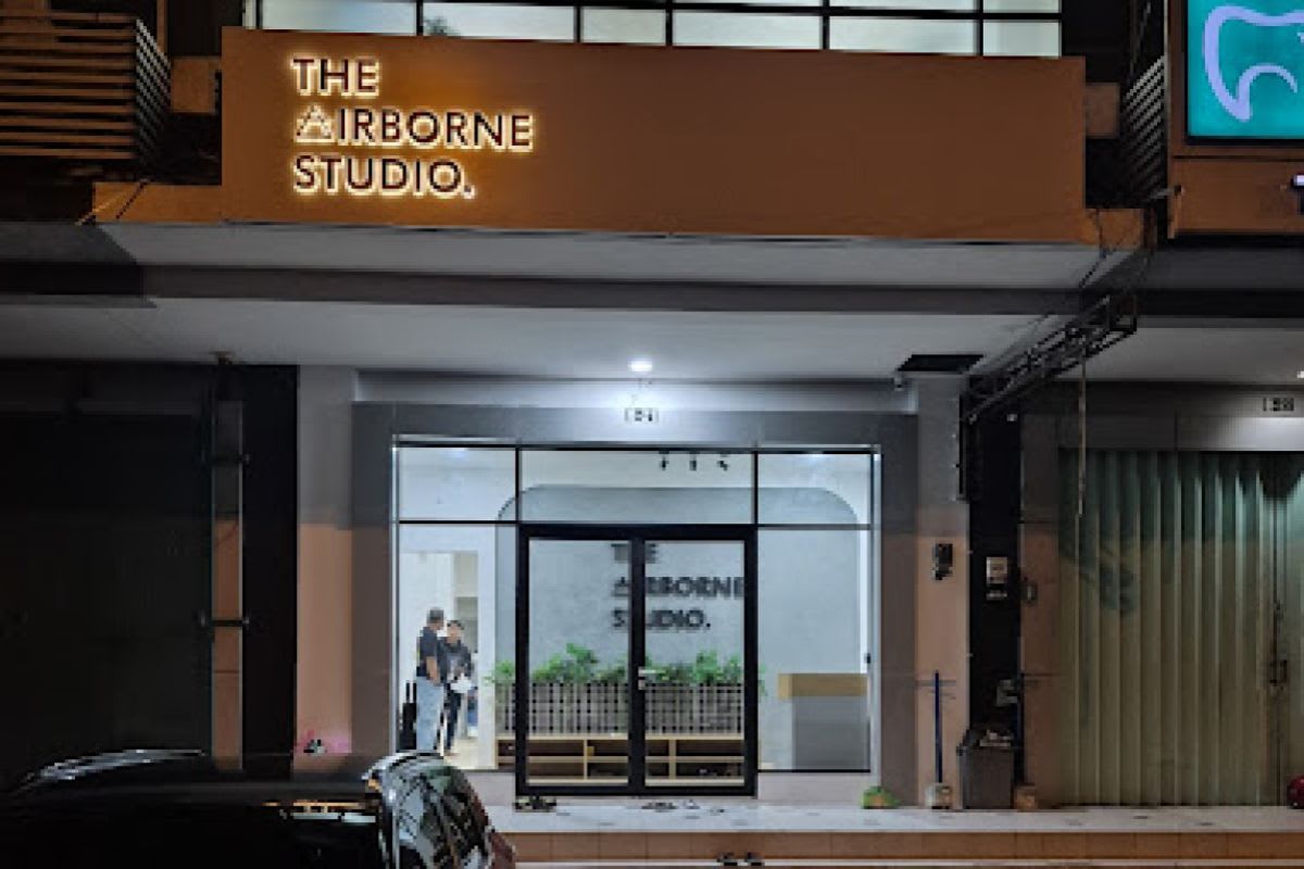 The Airborne Studio: Read Reviews and Book Classes on ClassPass