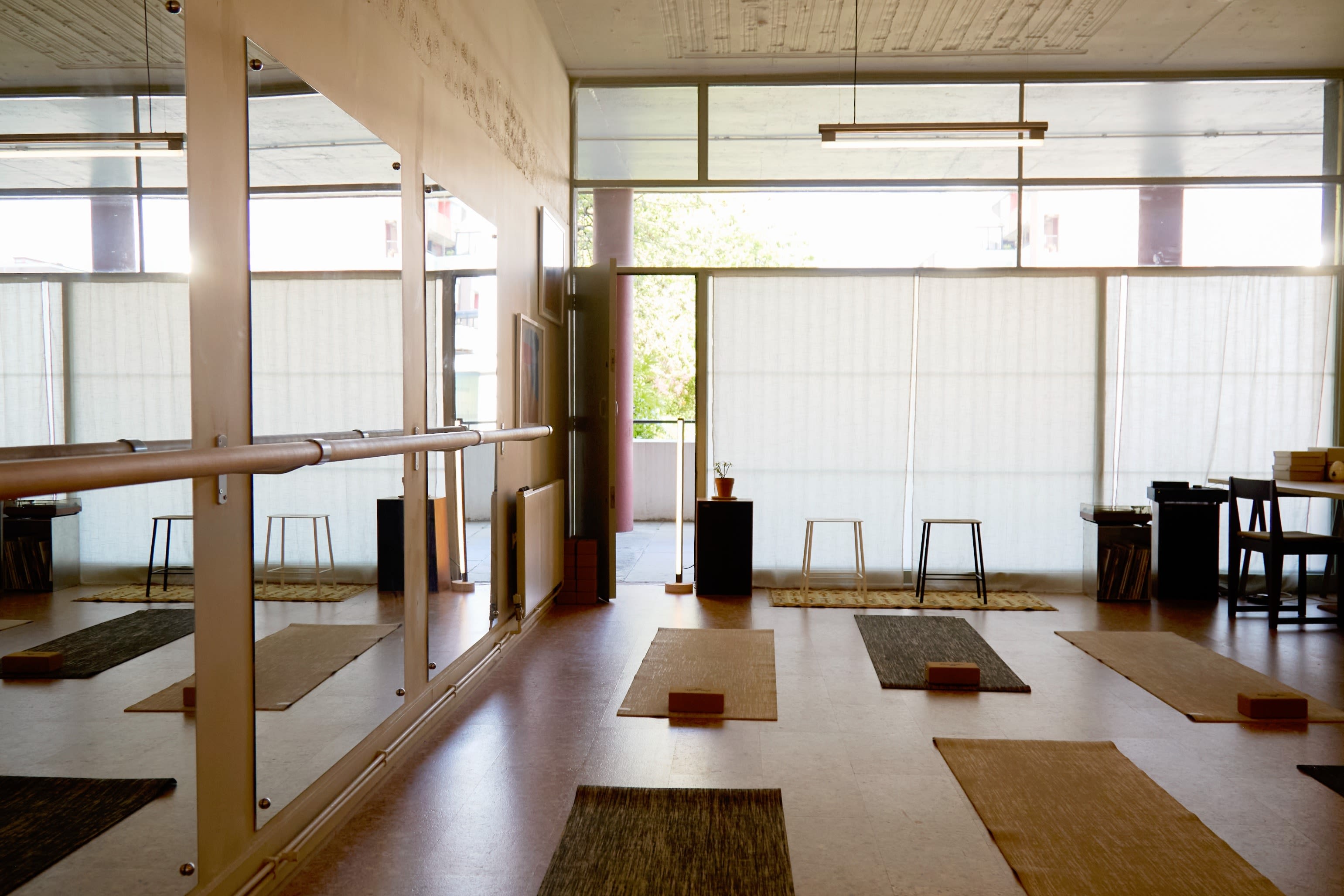 Studio Thirty: Lies Bewertungen und buche Kurse auf ClassPass