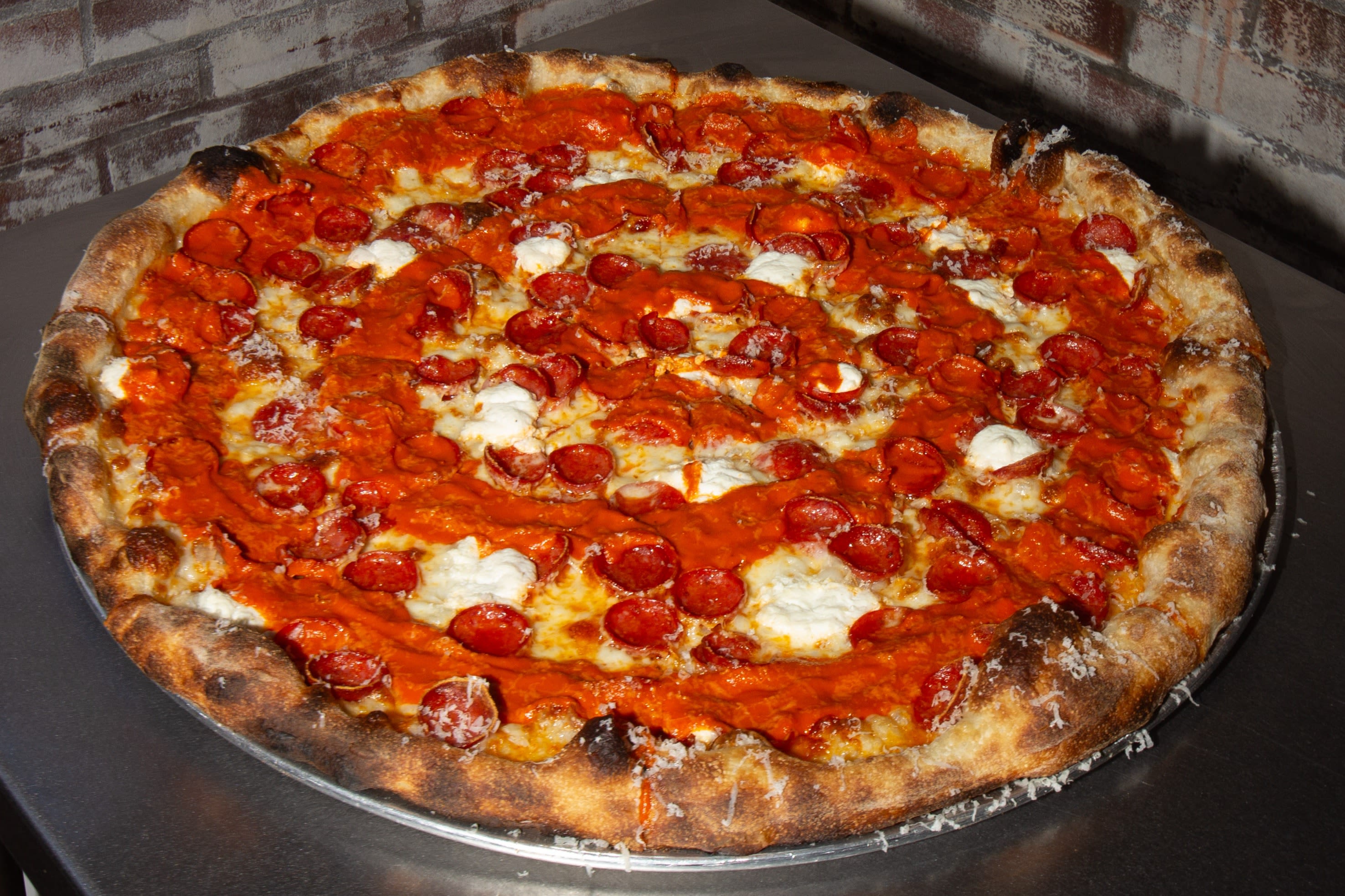 Jonny's Pizza: Read Reviews and Book Classes on ClassPass