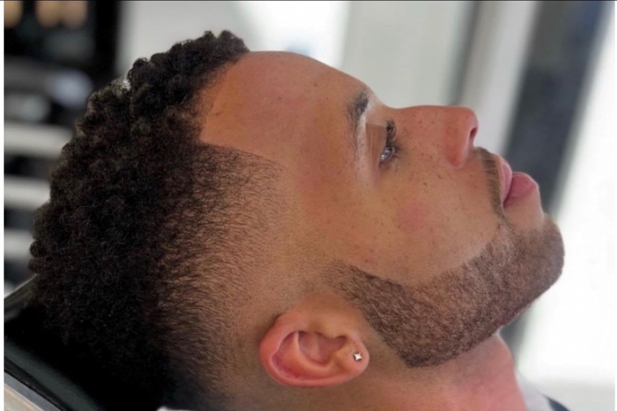 557 parlor: Read Reviews and Book Classes on ClassPass