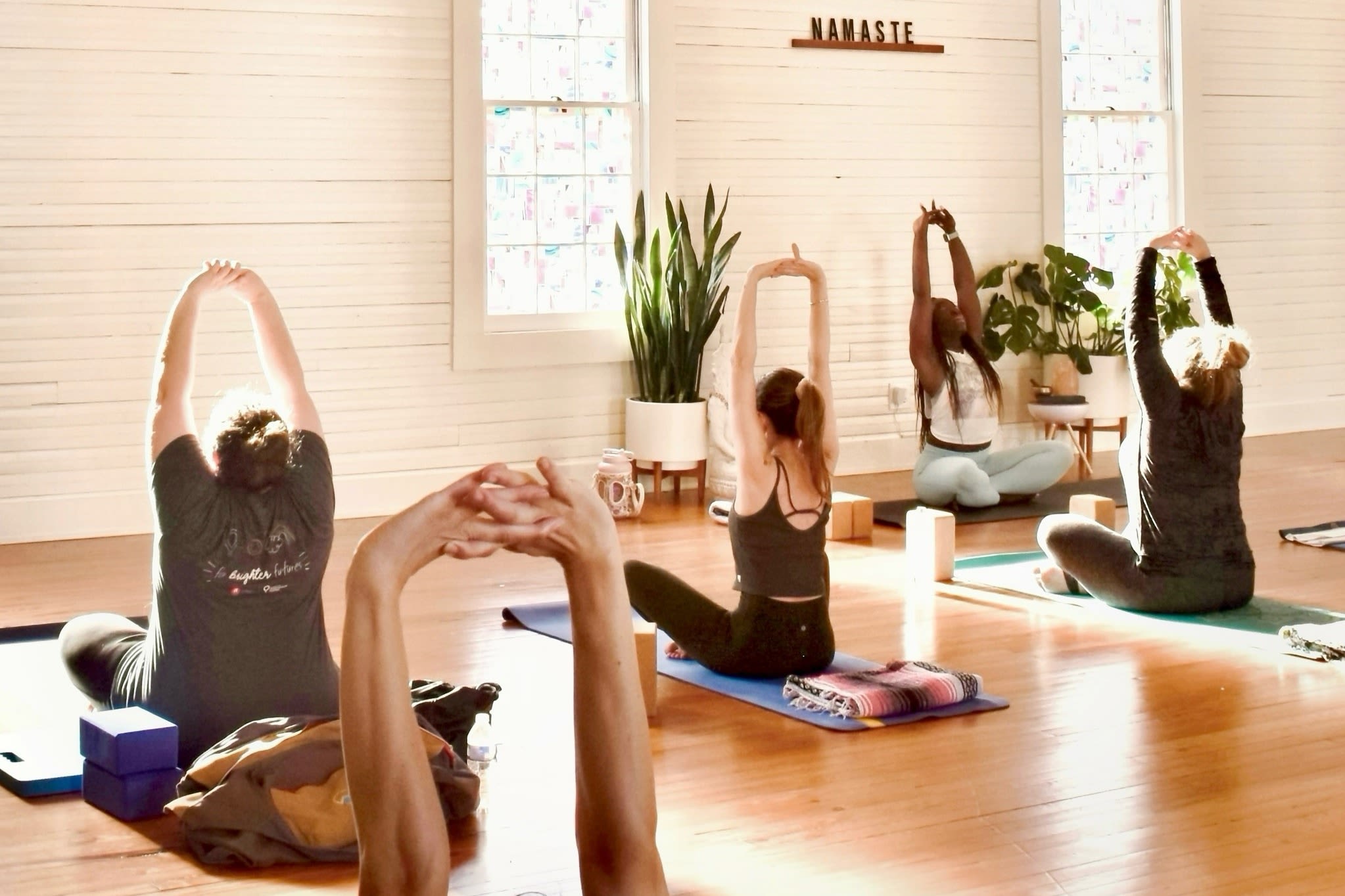 Light On Yoga Fitness: Read Reviews and Book Classes on ClassPass