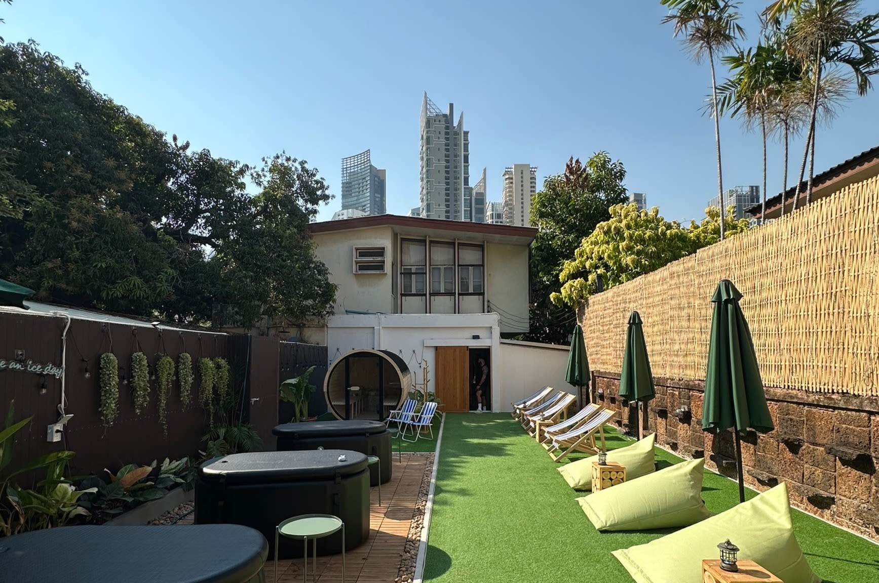 Secret Garden: Read Reviews and Book Classes on ClassPass