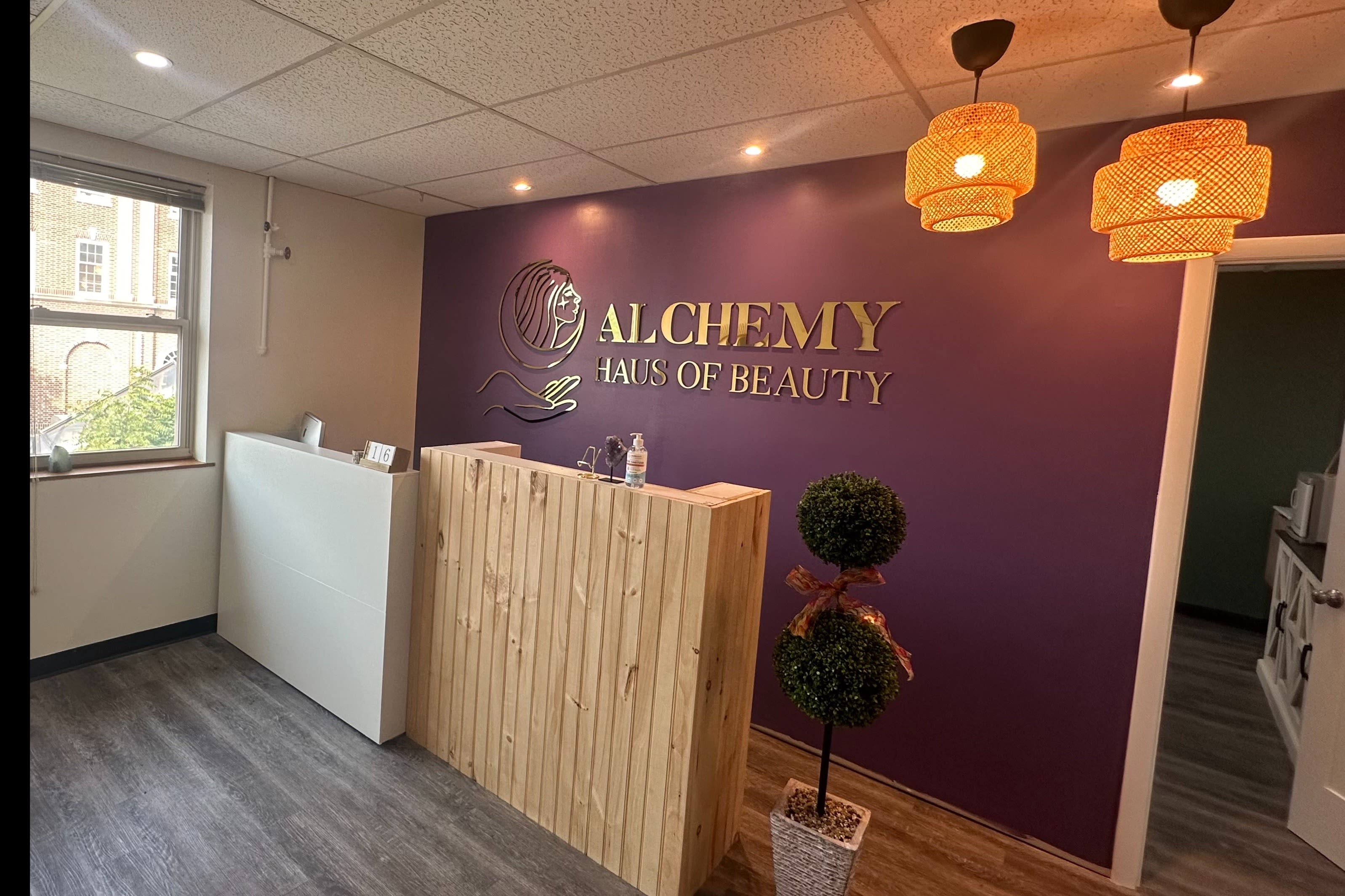 Alchemy Haus of Beauty: Read Reviews and Book Classes on ClassPass