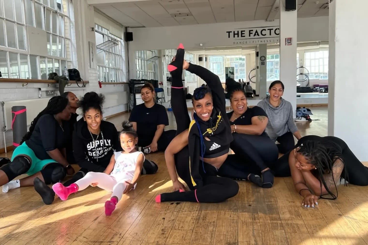 Stretch & Flex (Flo Yoga Studio): Read Reviews and Book Classes on ClassPass