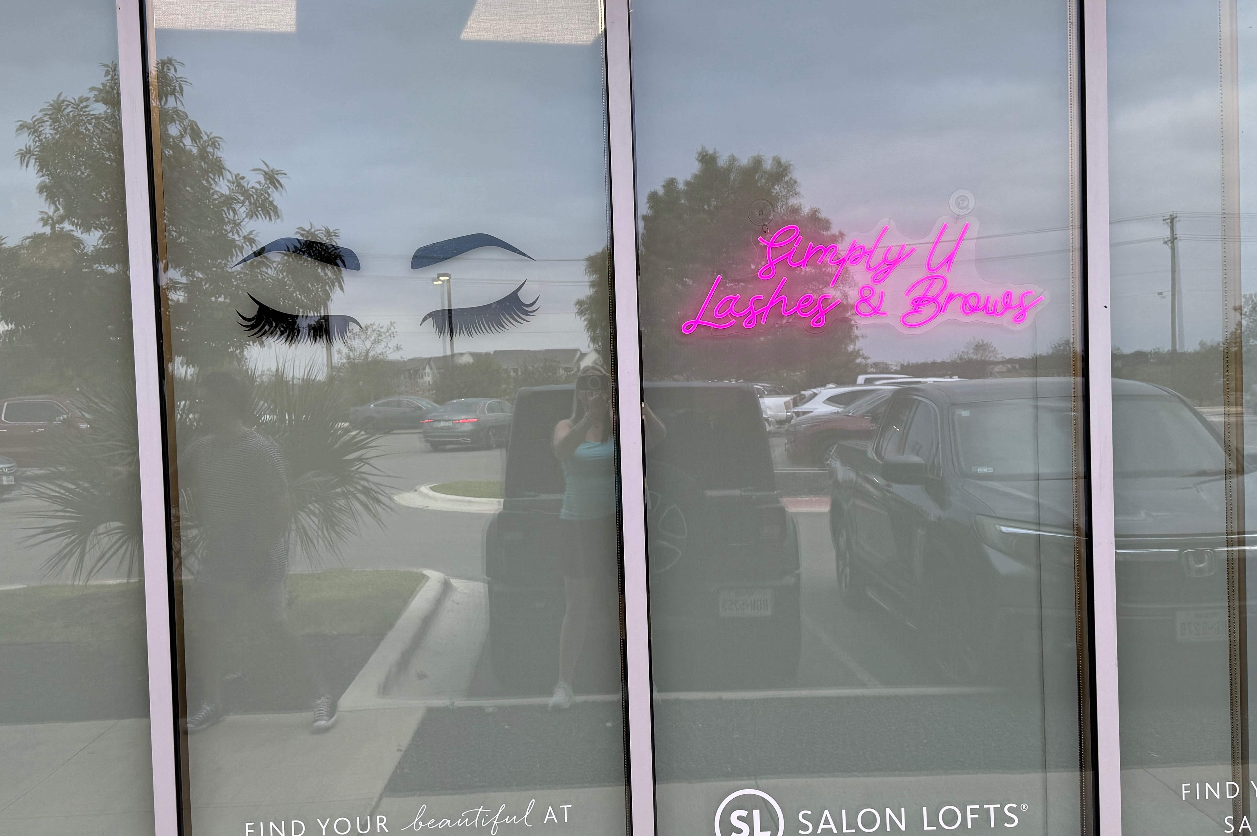 Simply U Lashes & Brows: Read Reviews and Book Classes on ClassPass