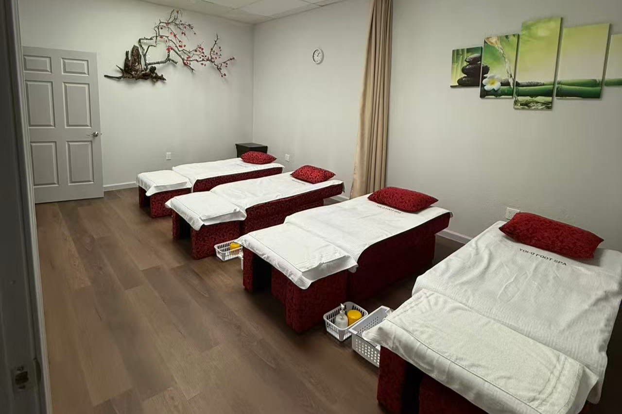 YOLO FOOT SPAのレビューを読み、ClassPassでクラスを予約する