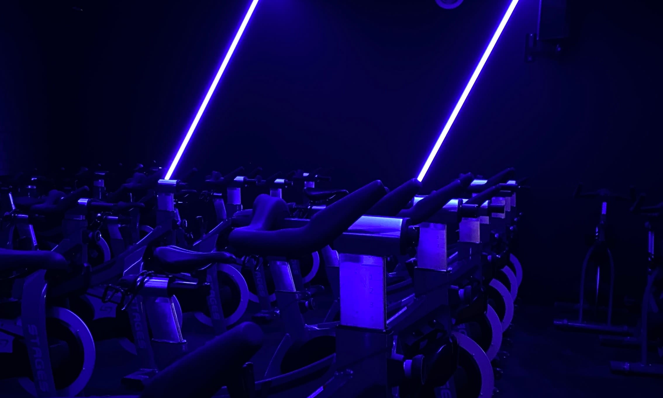 Joyride Studiosのレビューを読み、ClassPassでクラスを予約する