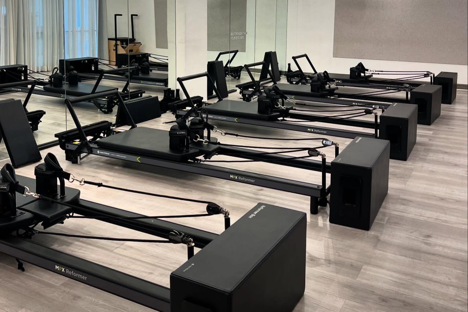 Reforma Studioのレビューを読み、ClassPassでクラスを予約する