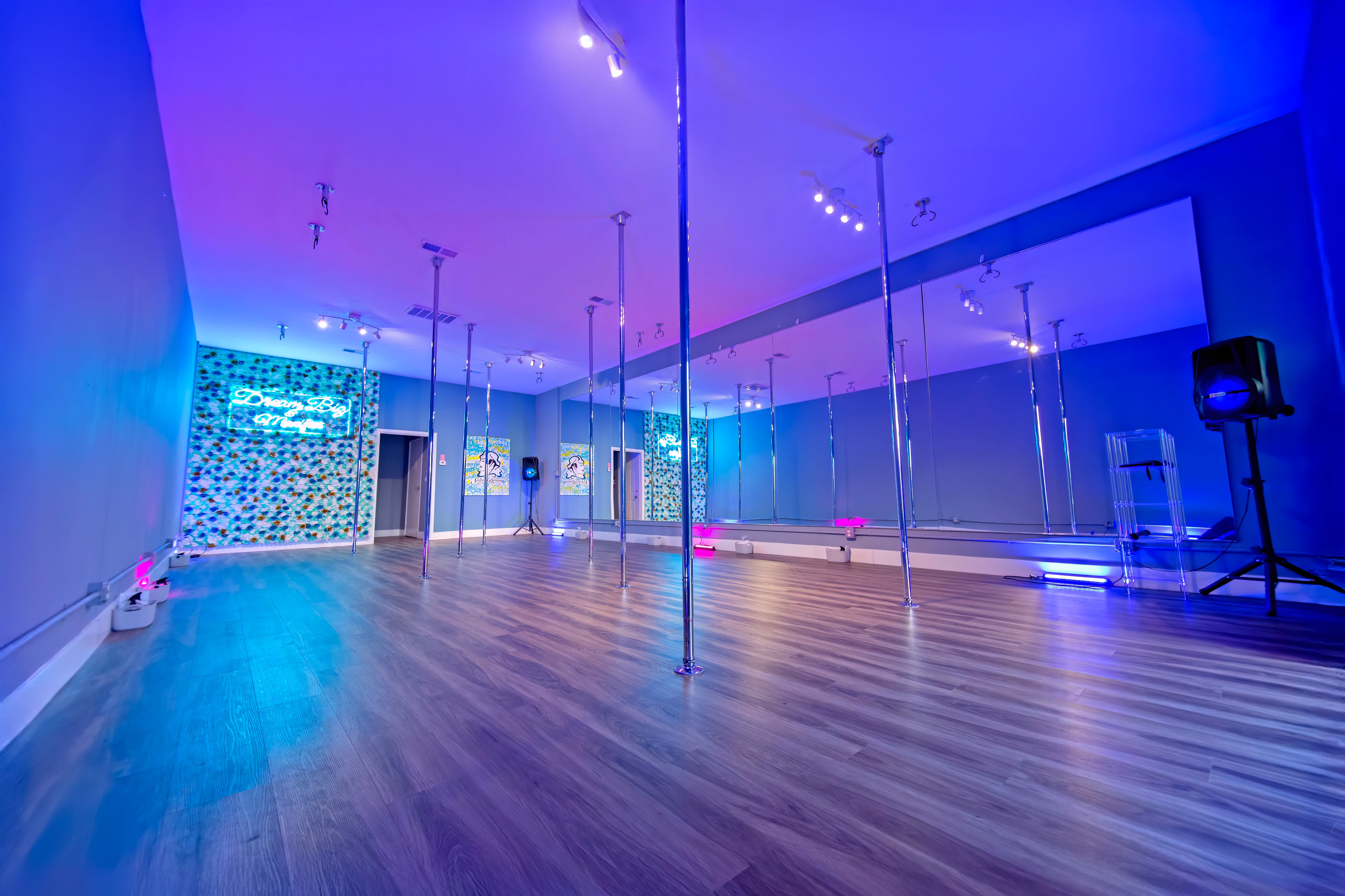 Sultry Dreams Pole and Dance Studio: Read Reviews and Book Classes on ClassPass