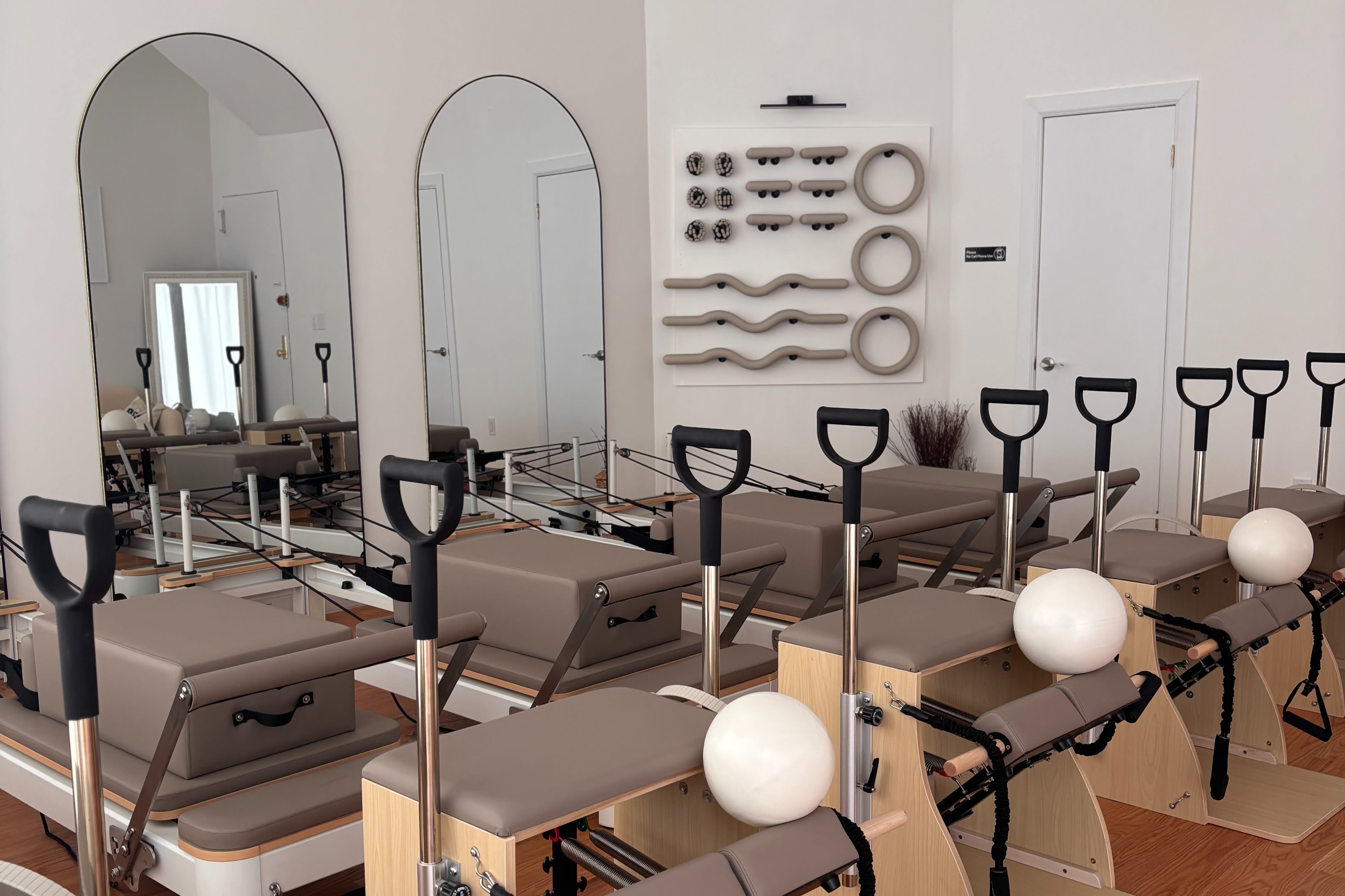 Core Revival Pilates : Lire les avis et réserver des cours sur ClassPass