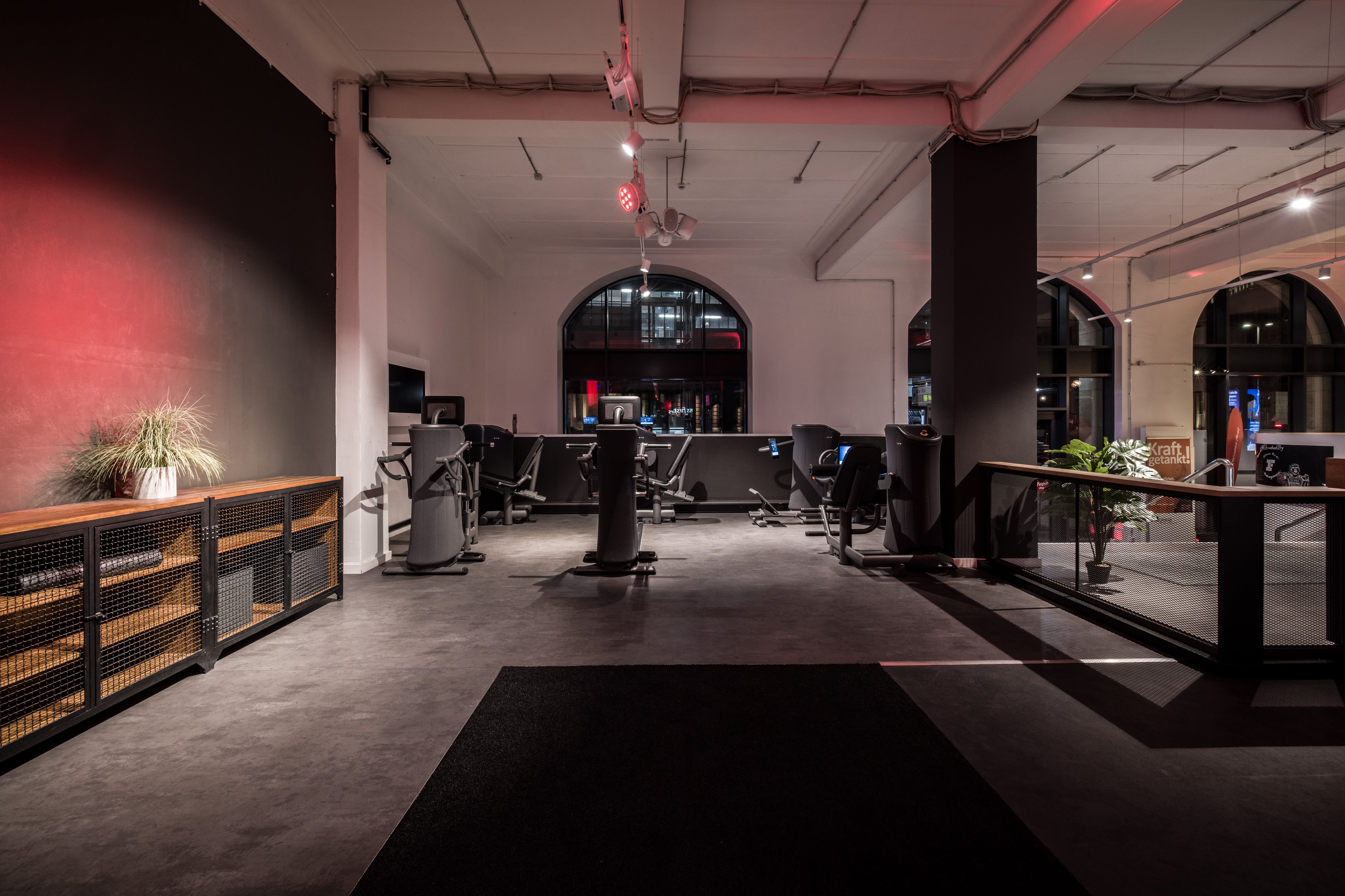 Fitness First - Rödingsmarkt: Read Reviews and Book Classes on ClassPass