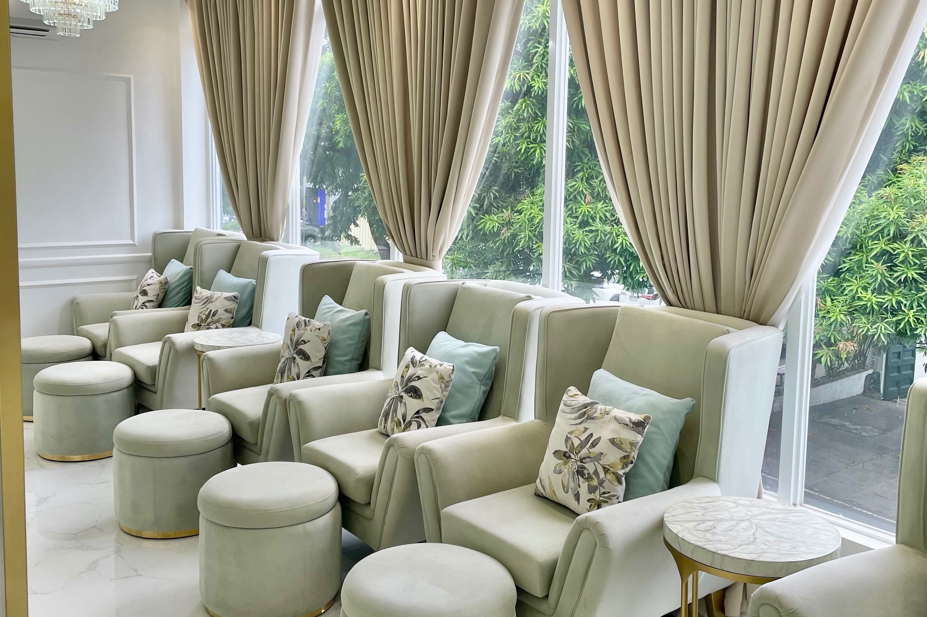 Glo Bar: Read Reviews and Book Classes on ClassPass