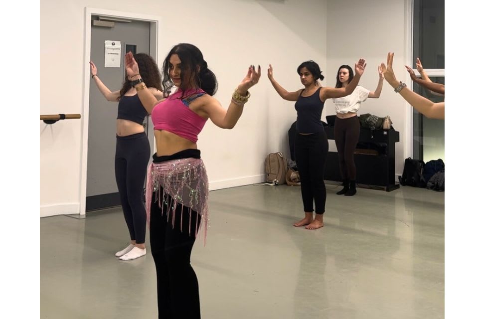 Spice Belly Dancer - The Dang Collective : Lire les avis et réserver des cours sur ClassPass