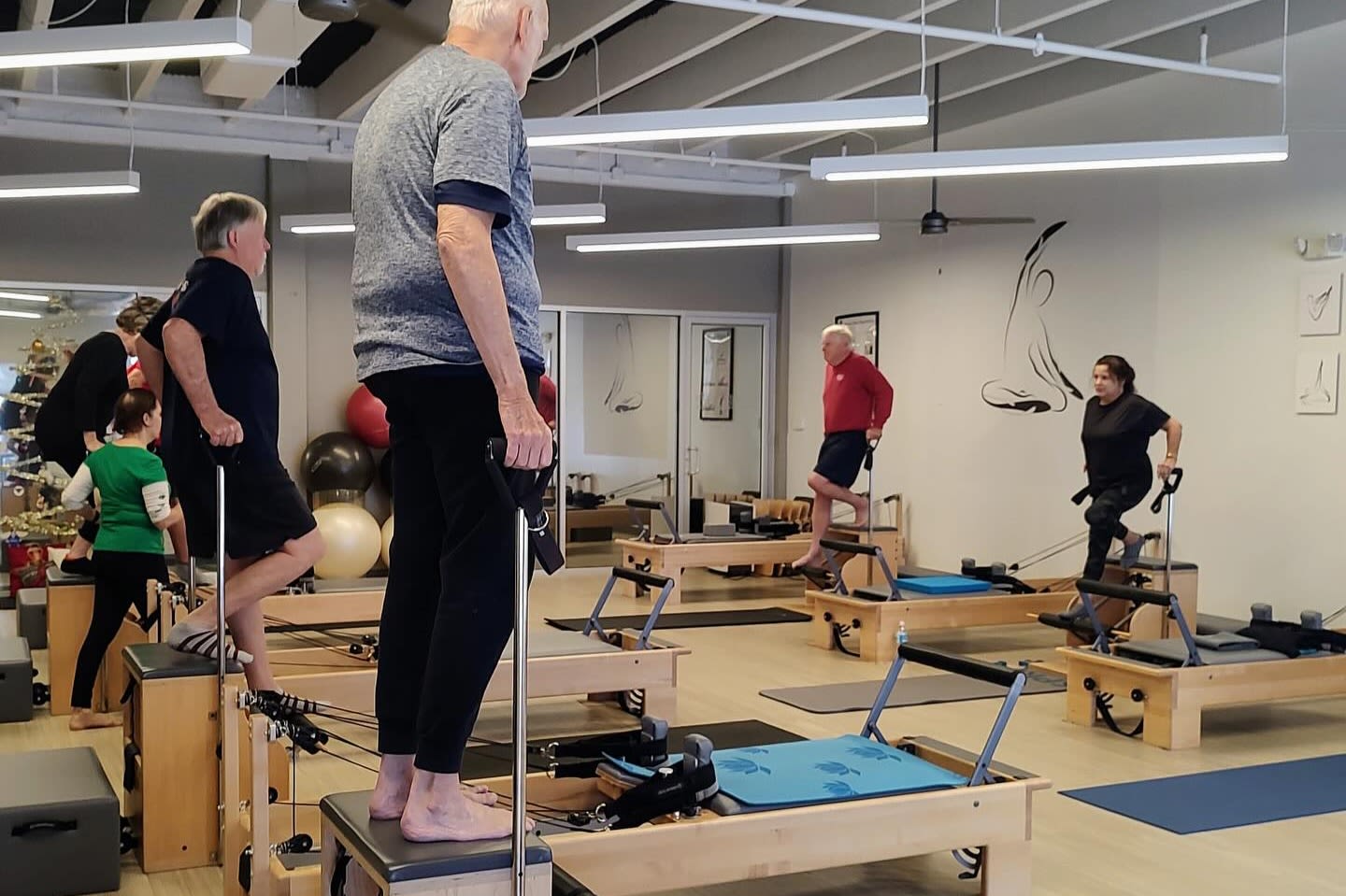 Synergy Studio: lê avaliações e reserva aulas na ClassPass