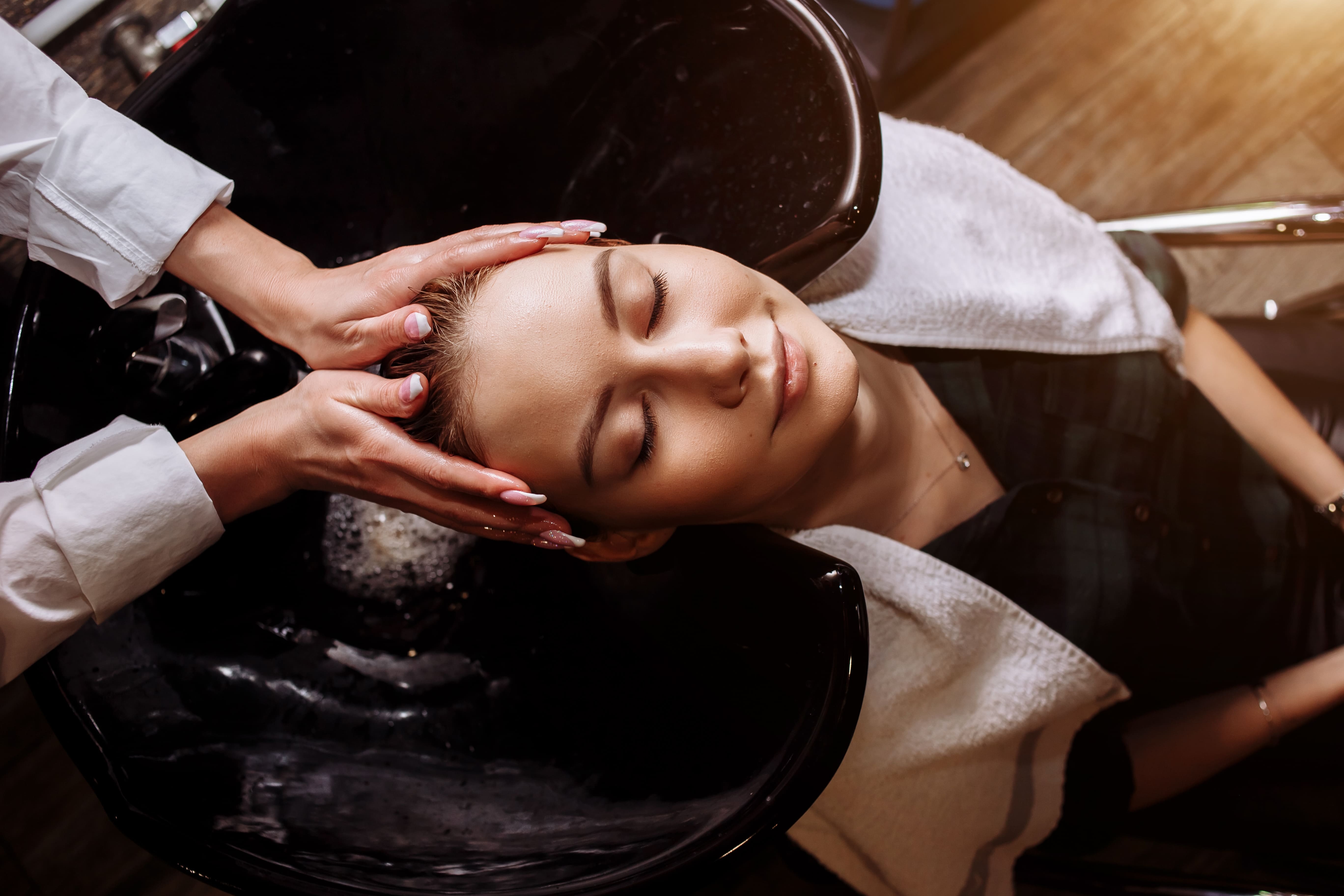 Che Salon: Read Reviews and Book Classes on ClassPass