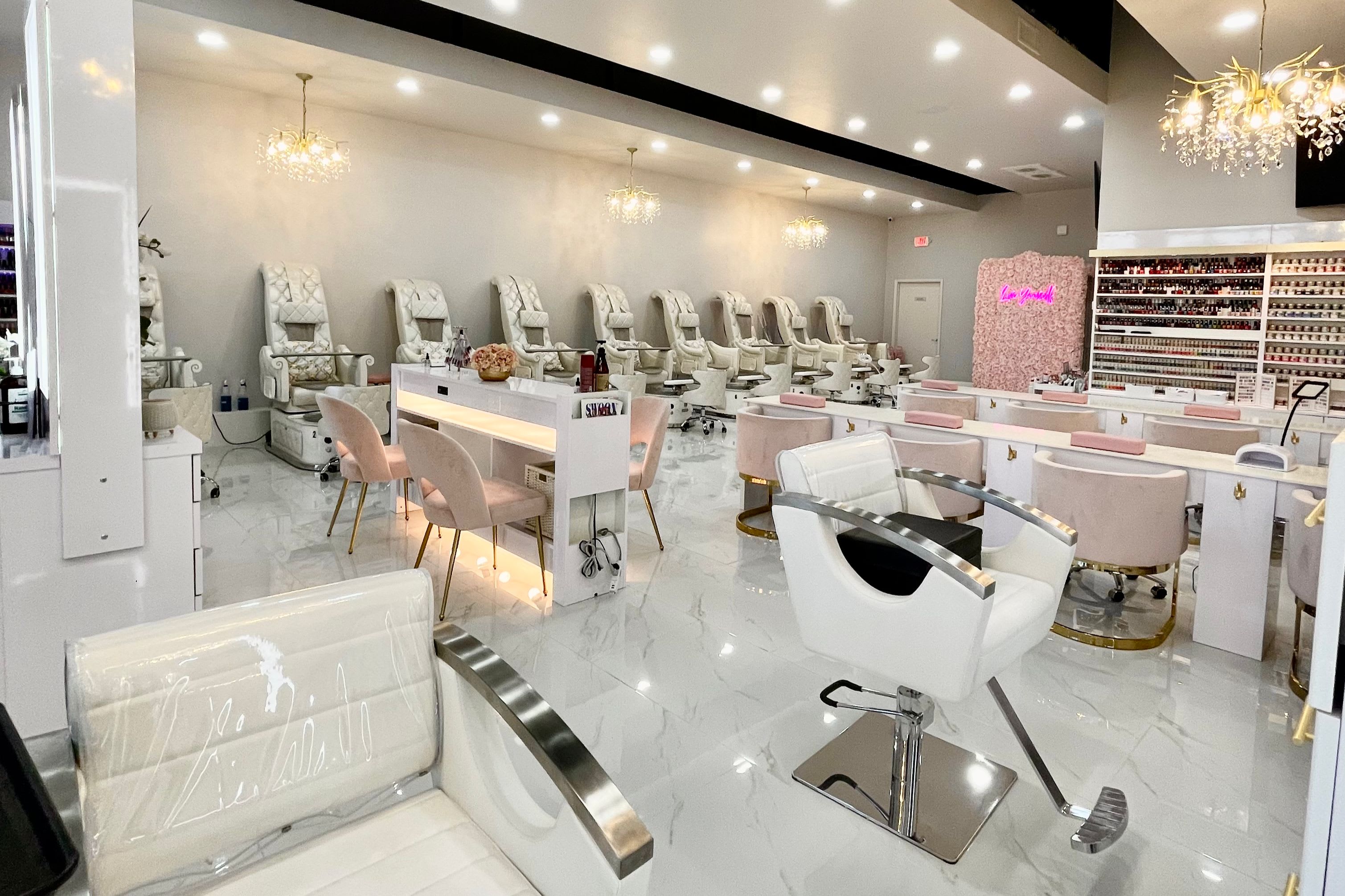 Le Bijou Salon And Spa: Read Reviews and Book Classes on ClassPass